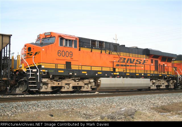 BNSF 6009